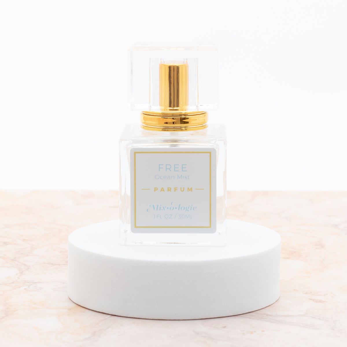 Free (Ocean Mist) | Parfum Spray 30 mL Cube – MIXOLOGIE